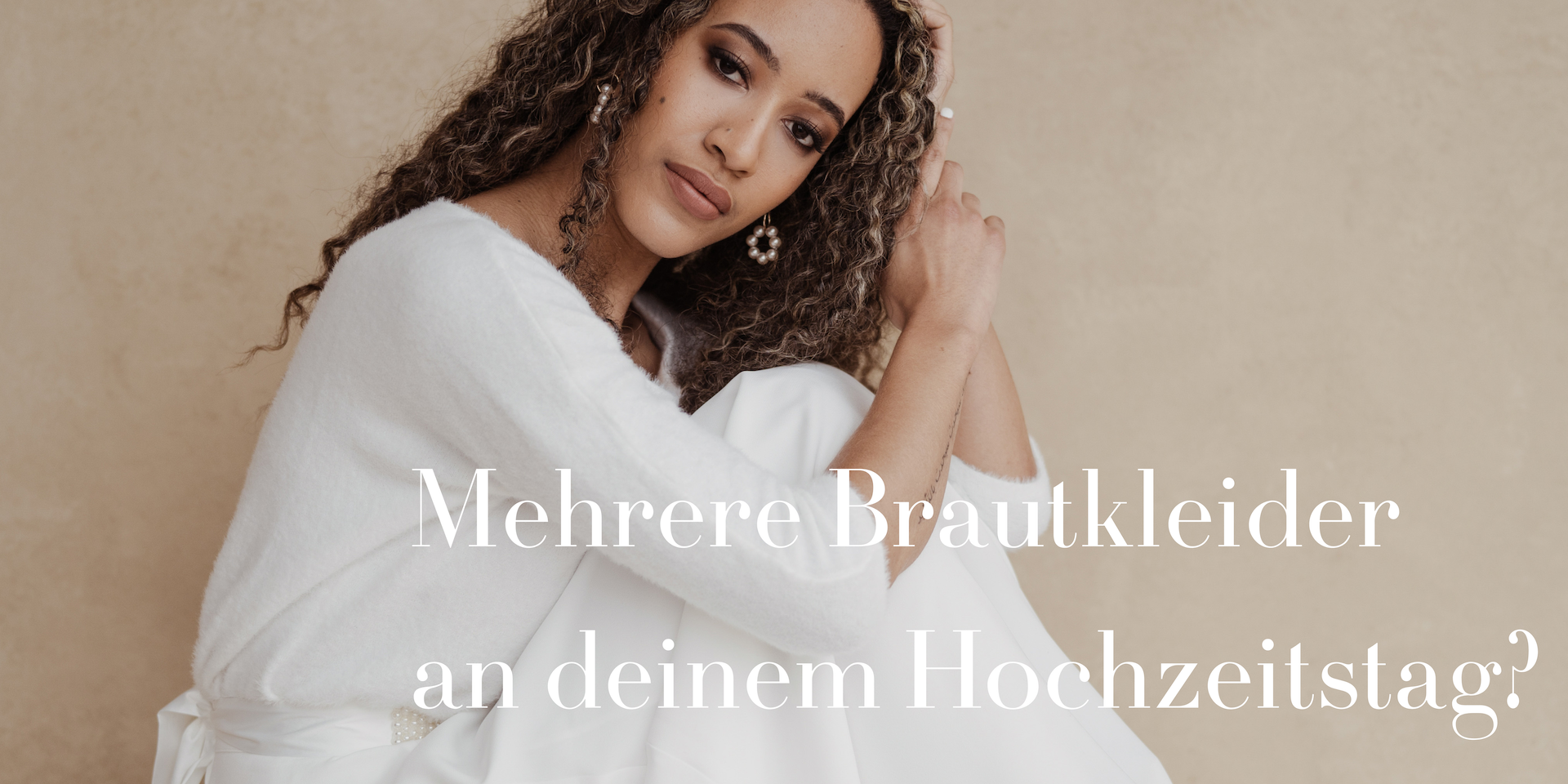 Mehrere Brautkleider an deinem Hochzeitstag? – www.andcompliments.com