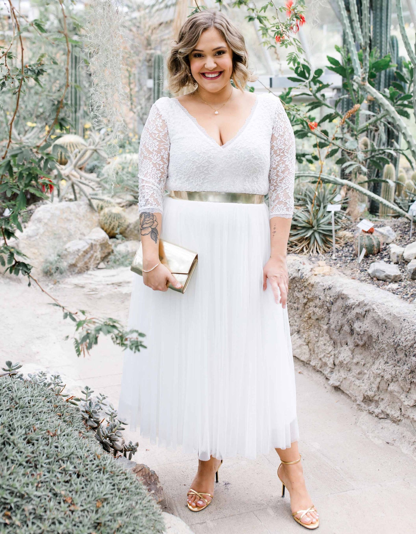 CONSTANT LOVE CURVY Braut Body V-Neck Weiß mit Spitze – www ...