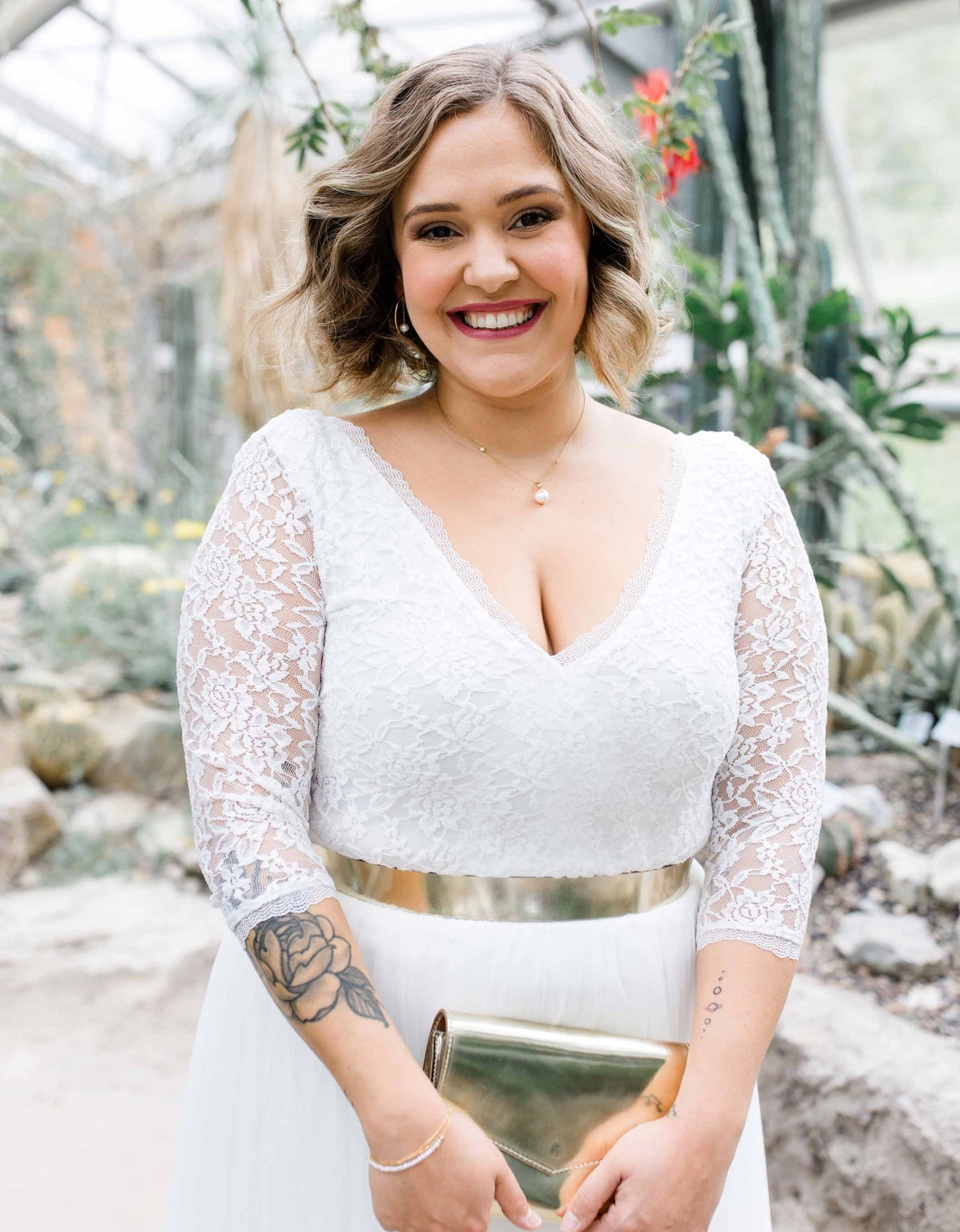 CONSTANT LOVE CURVY Braut Body V-Neck Weiß mit Spitze – www ...