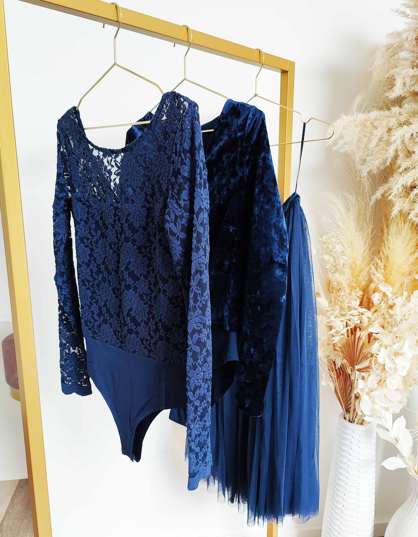 CONSTANT LOVE CURVY Samt Body Dark Romance Dunkelblau Suit Blue – www ...